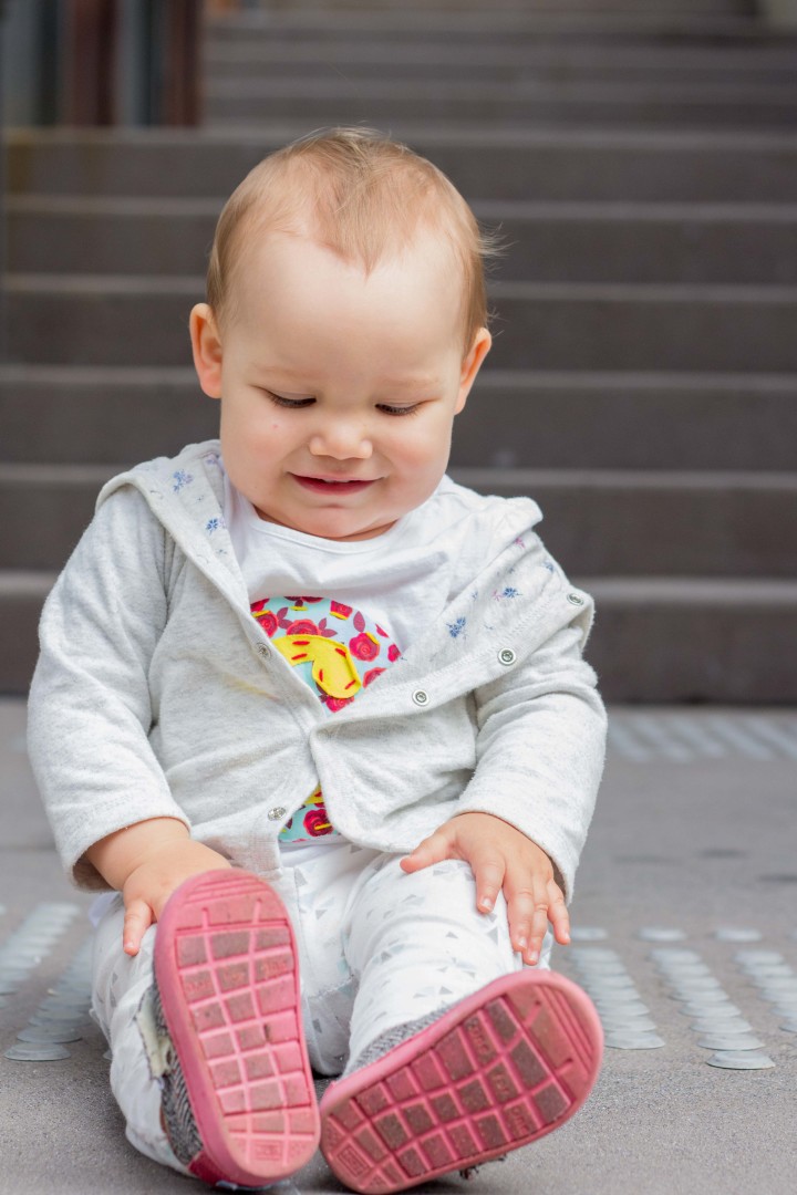 Three Steps to Natural Toddler Photography - Living EZ